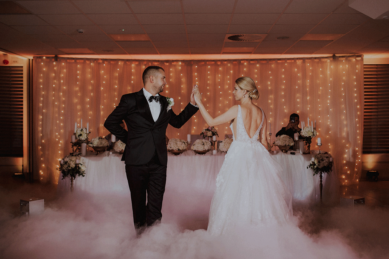 Bazinga- rasvjeta i efekti – Wedding virtual